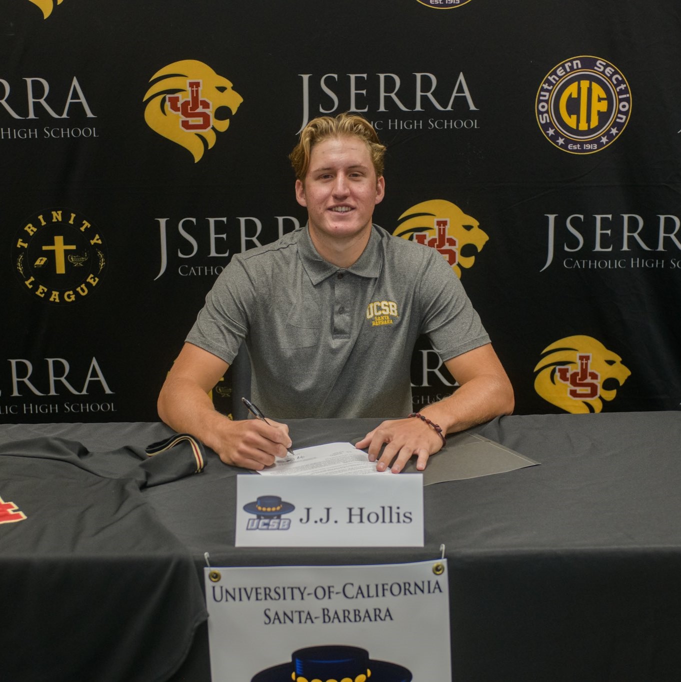 The Top Recruits: J.J. Hollis - Signing Day Sports
